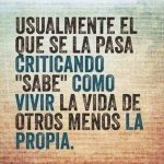 Imágenes de Criticar con frases de reflexión de criticar a los demas